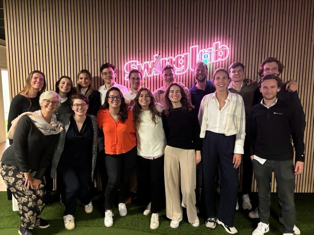 SwingLab Waterloo | Golf indoor TrackMan, After Work We Swing